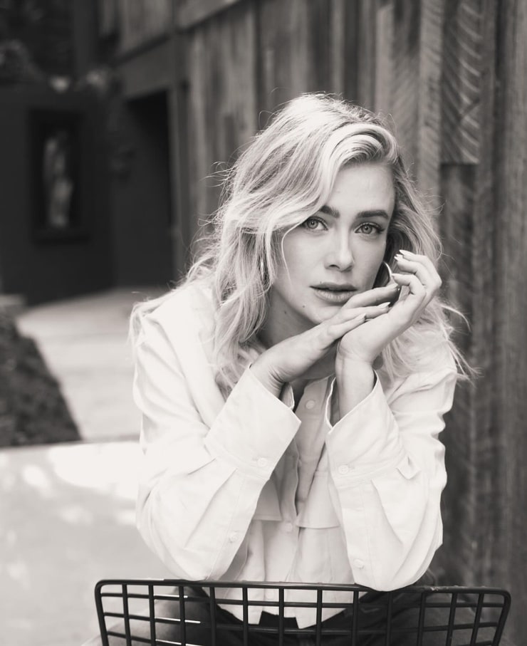 Melissa Roxburgh image