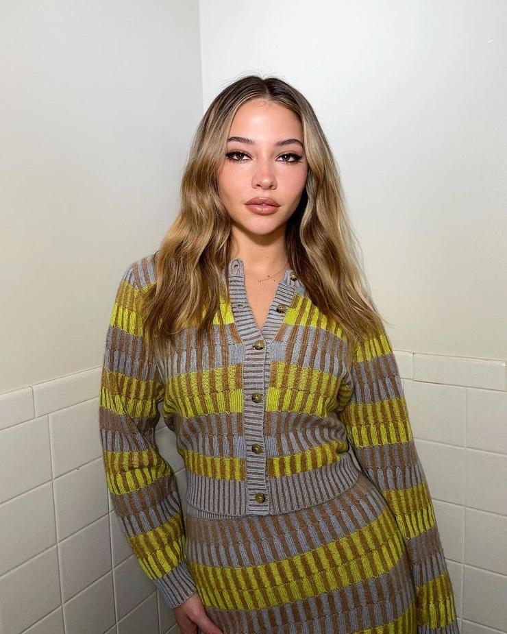 Picture of Madelyn Cline