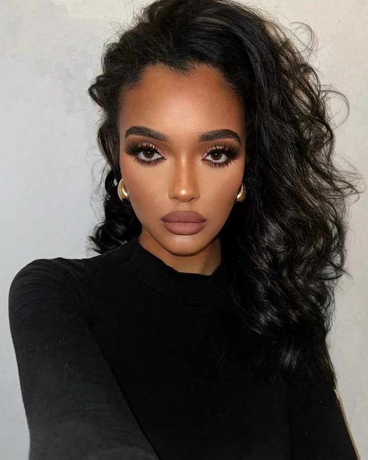 Shashi (model) image