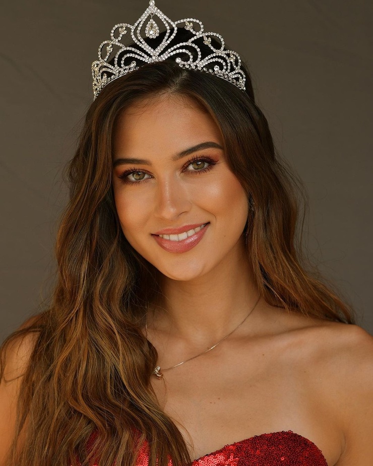 Alissia Ladevèze picture