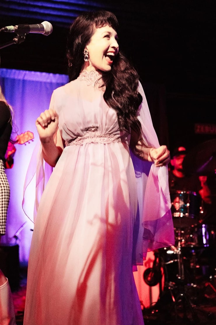 Grey DeLisle picture