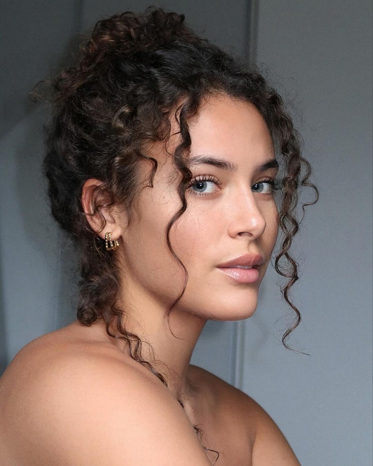 Illana Barry picture