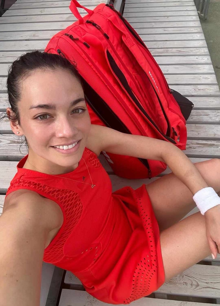 Picture of Alize Lim