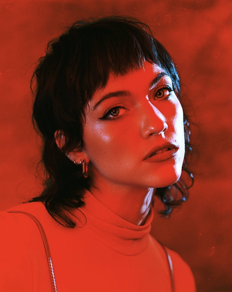 Picture of Violett Beane