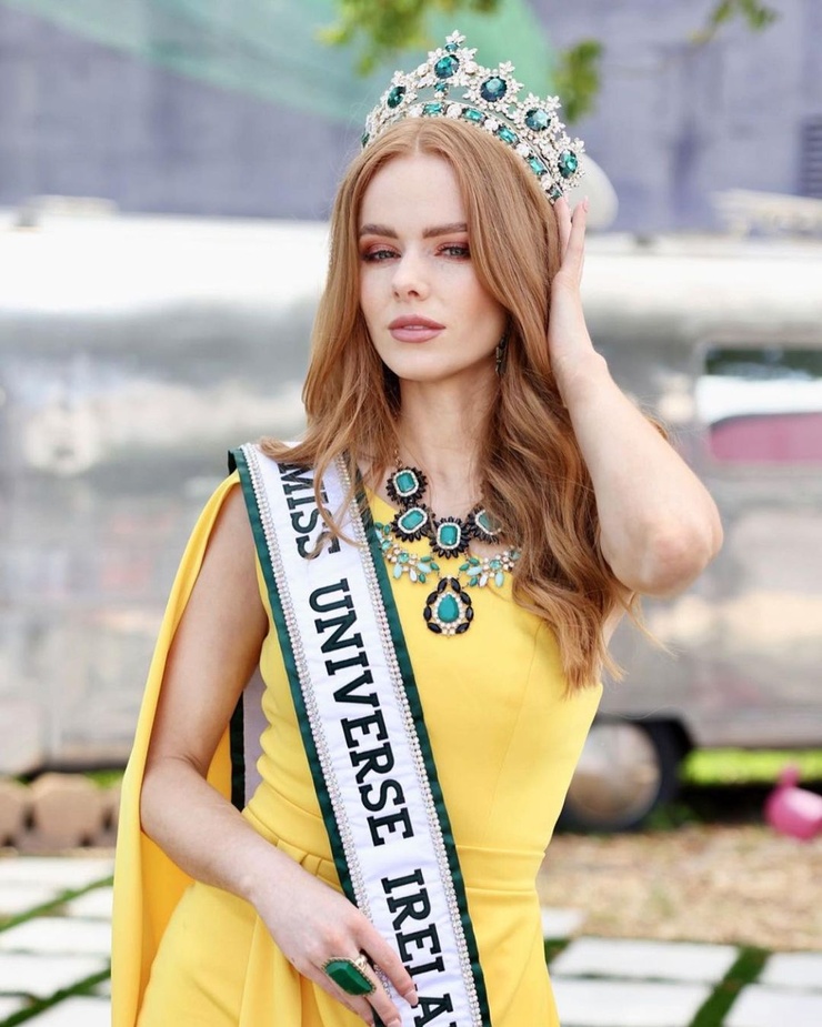 Image of Nadia Sayers