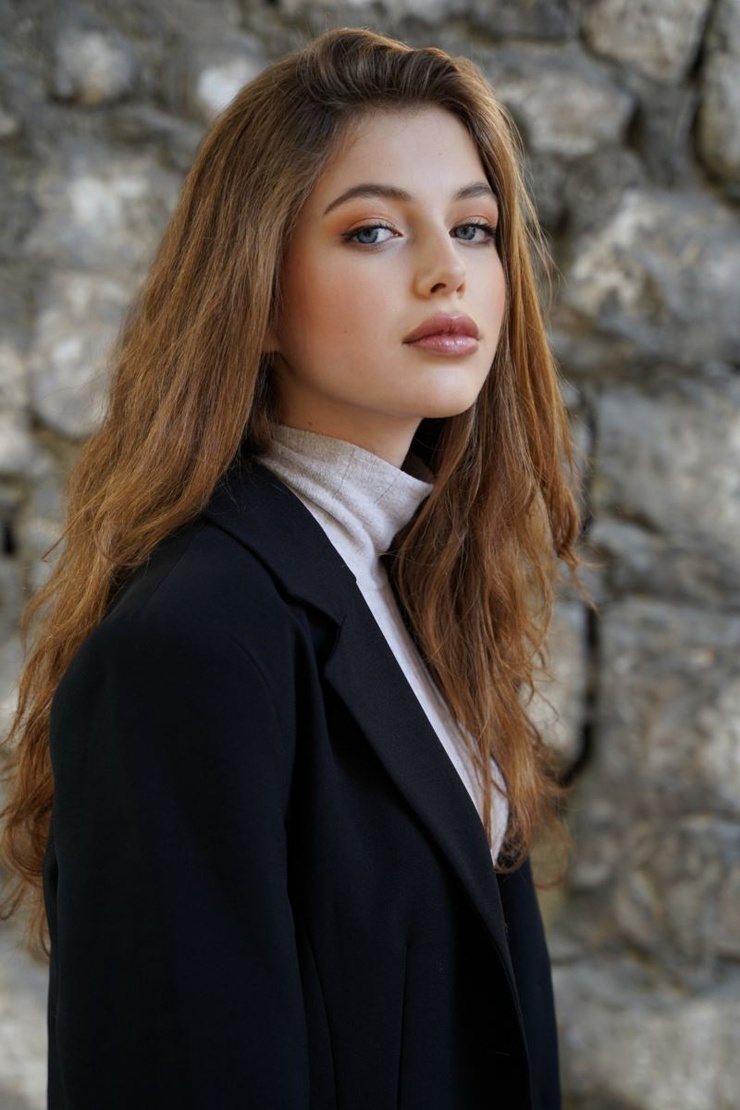 Picture of Ema Shehi