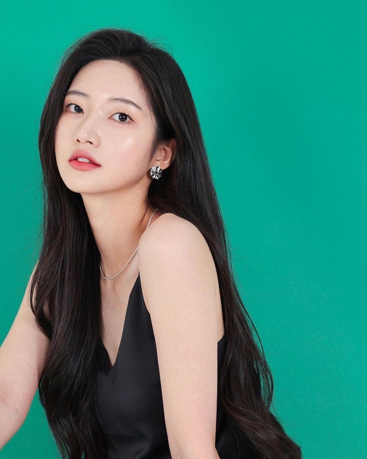 Picture of Ha Jin Park