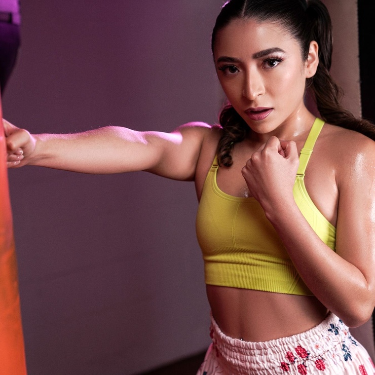 Picture of Amber Summer