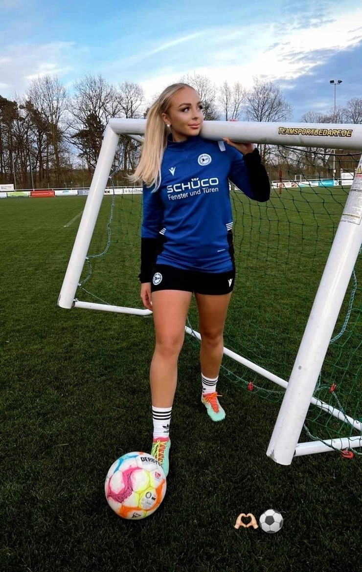 Picture of Celine Preuß