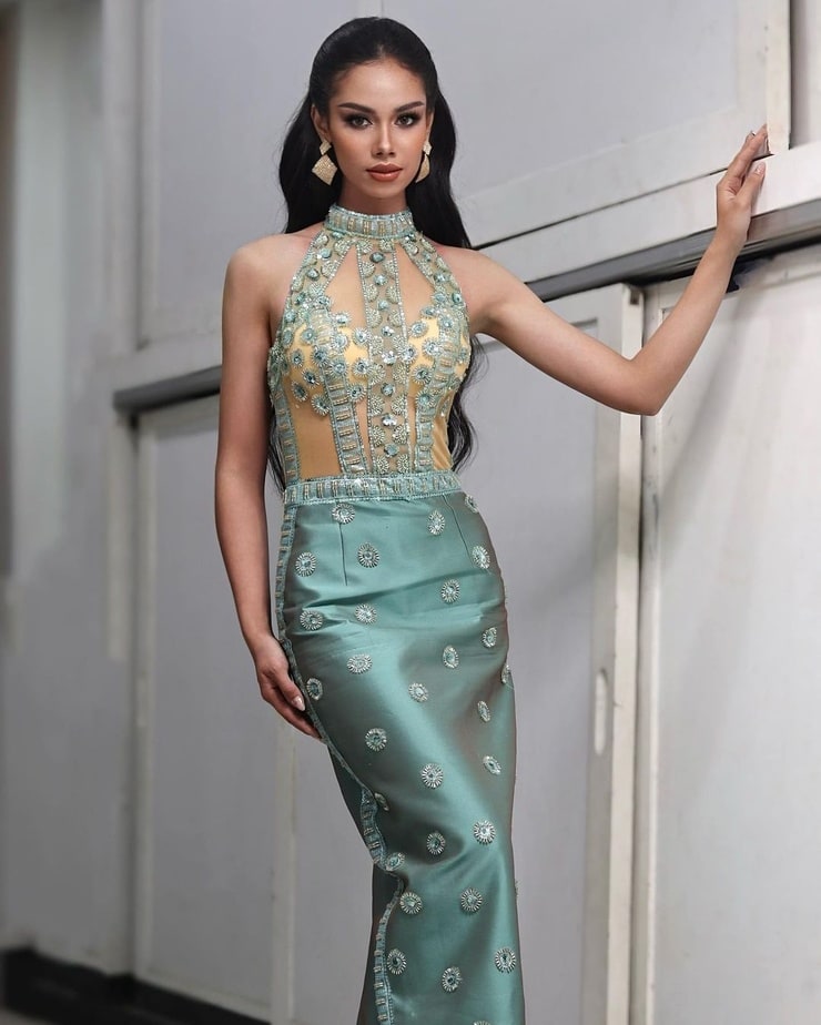 Picture of Manita Hang