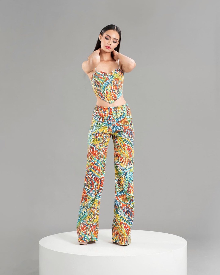 Picture of Manita Hang