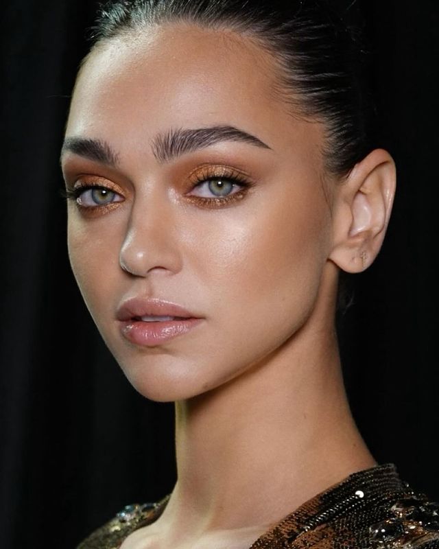 Picture of Zhenya Katava