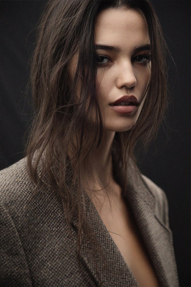 Picture of Chloe Sheppard