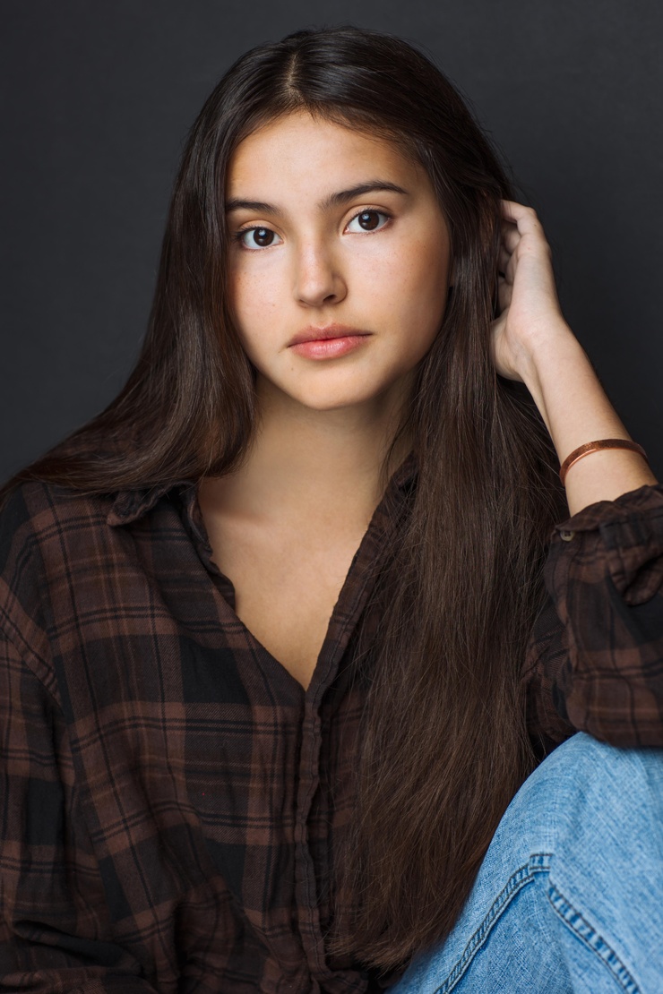 Isabel Deroy-Olson picture