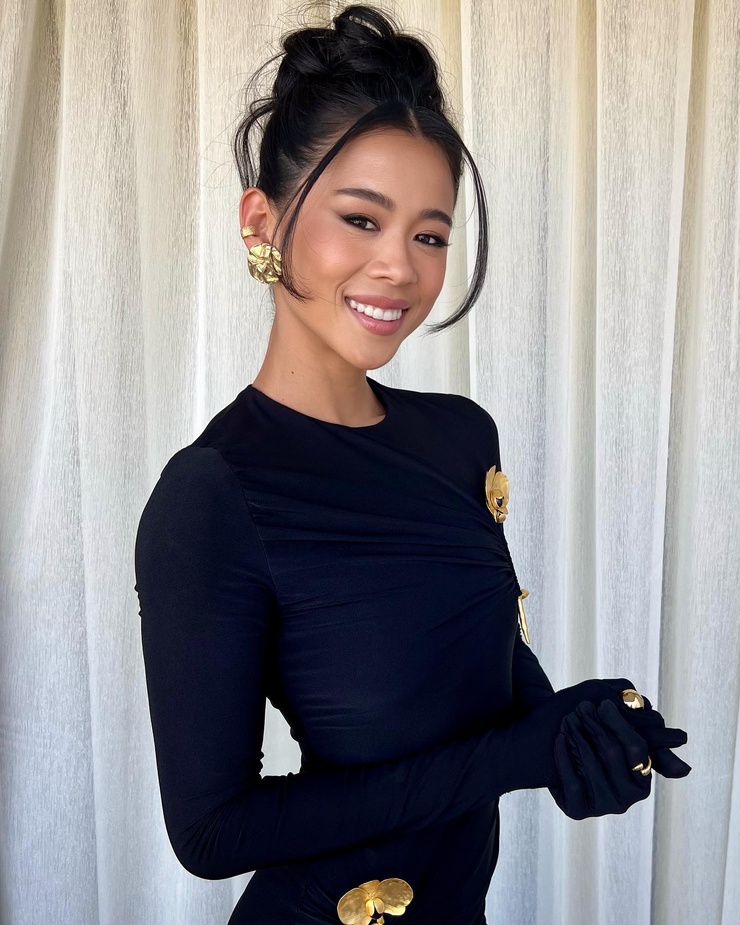 Picture of Leah Lewis