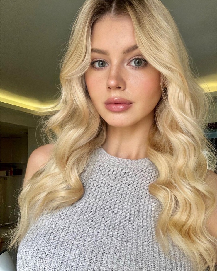 karolina Malina picture