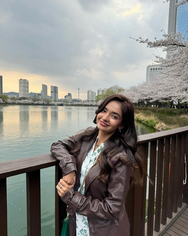 Anushka Sen image