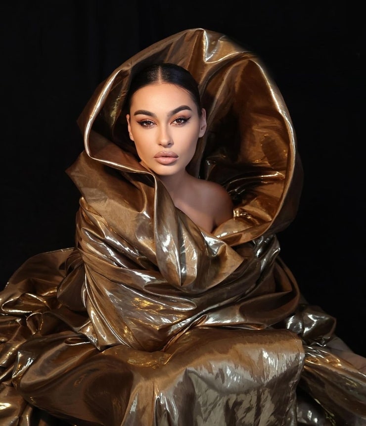 Adrola Dushi picture