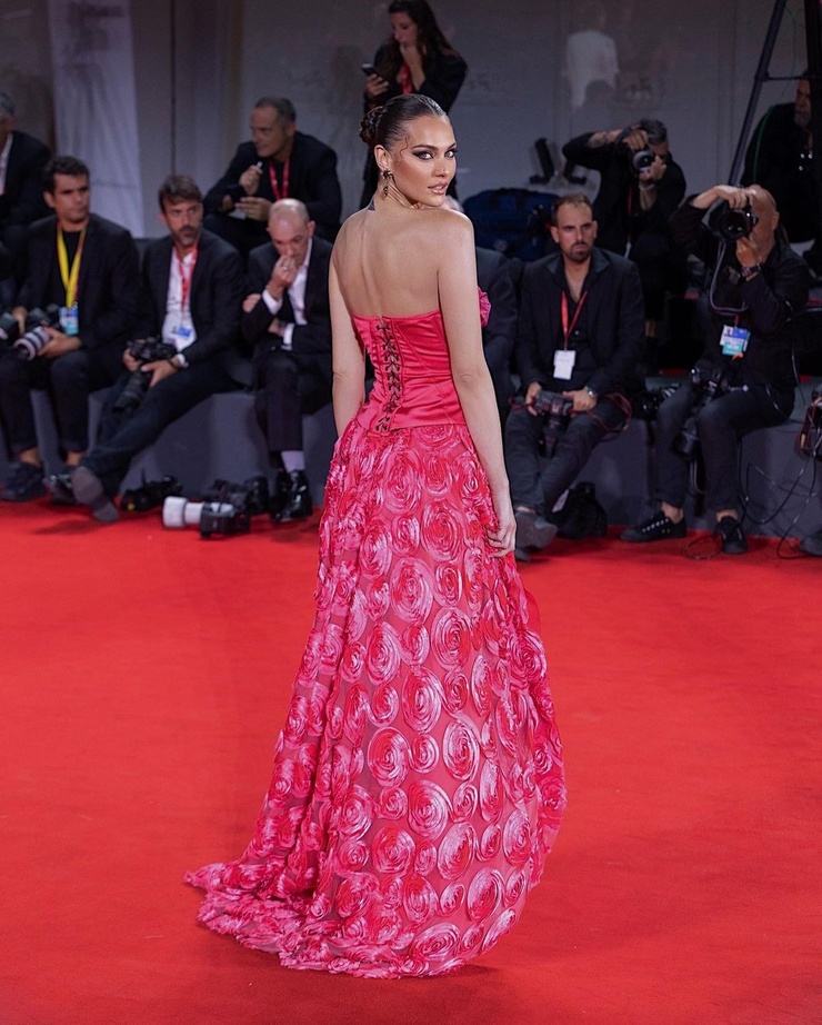 Gresa Hoti Albanian model