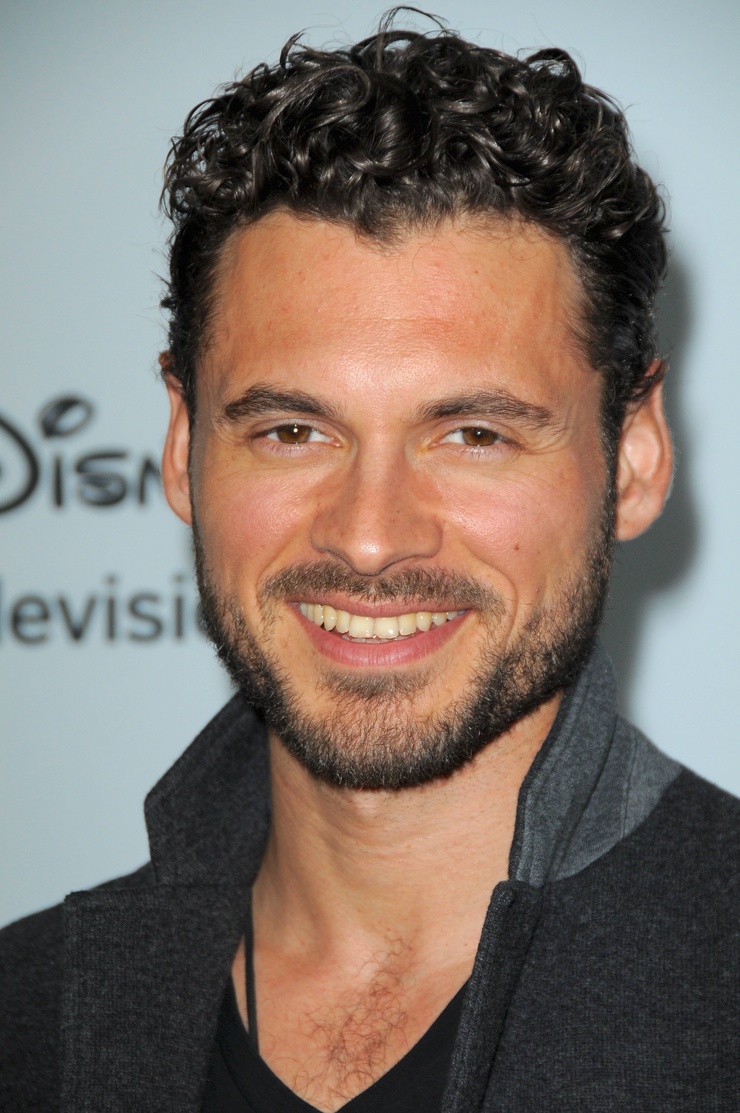 Adan Canto