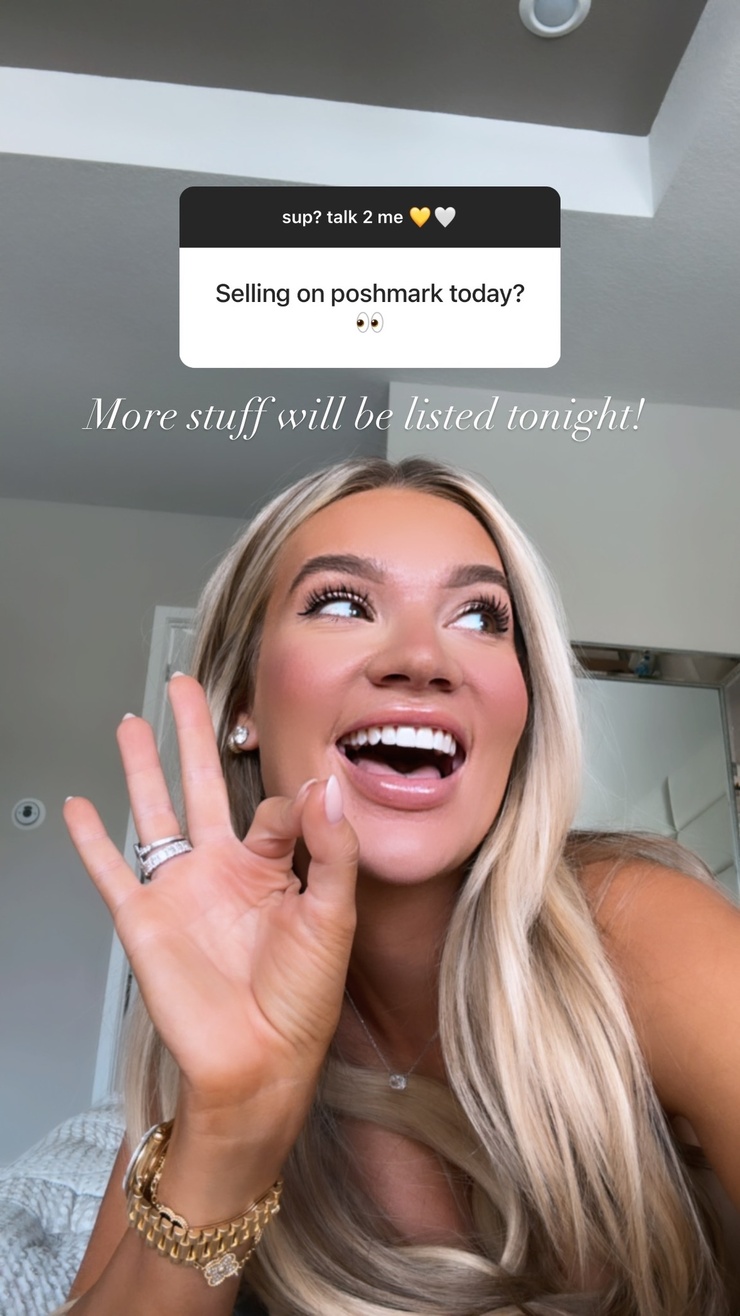 Picture of Alexa Collins