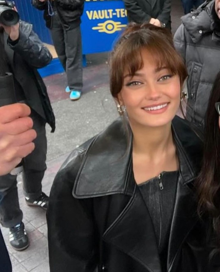 Picture of Ella Purnell