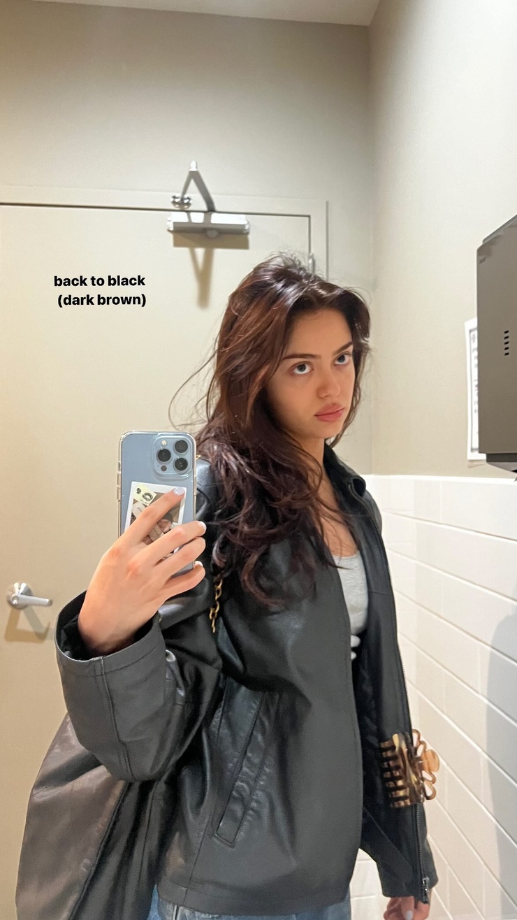 Picture of Nailea Devora