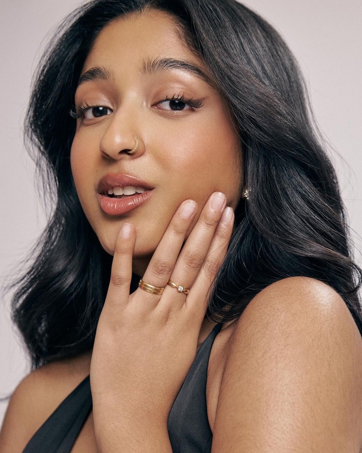 Picture of Maitreyi Ramakrishnan