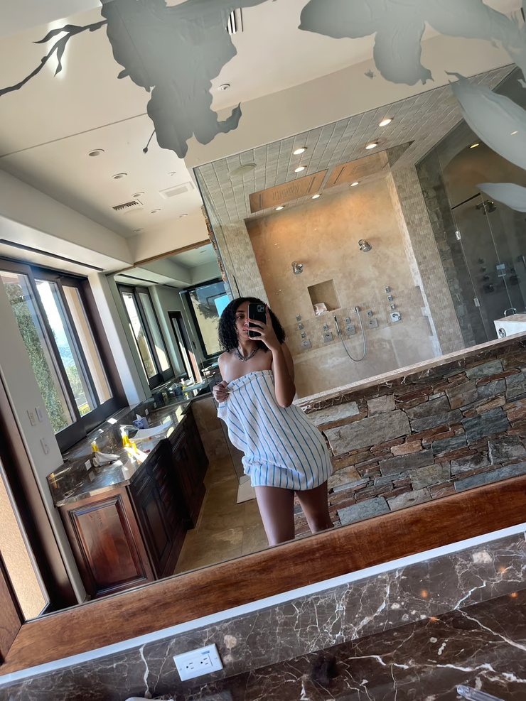 Alexis Ratliff pictures and photos