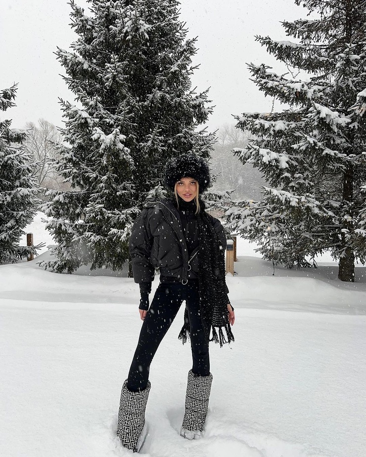 Picture of Anzhelika Sergeeva