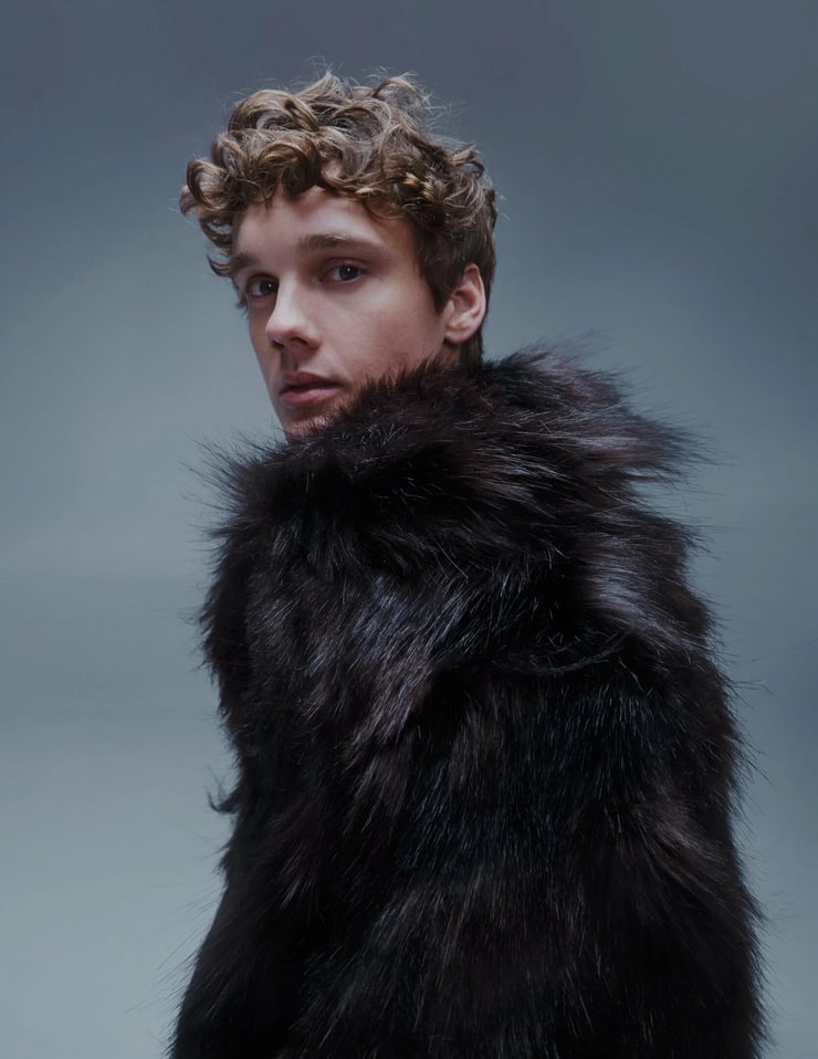 Picture of Hunter Doohan