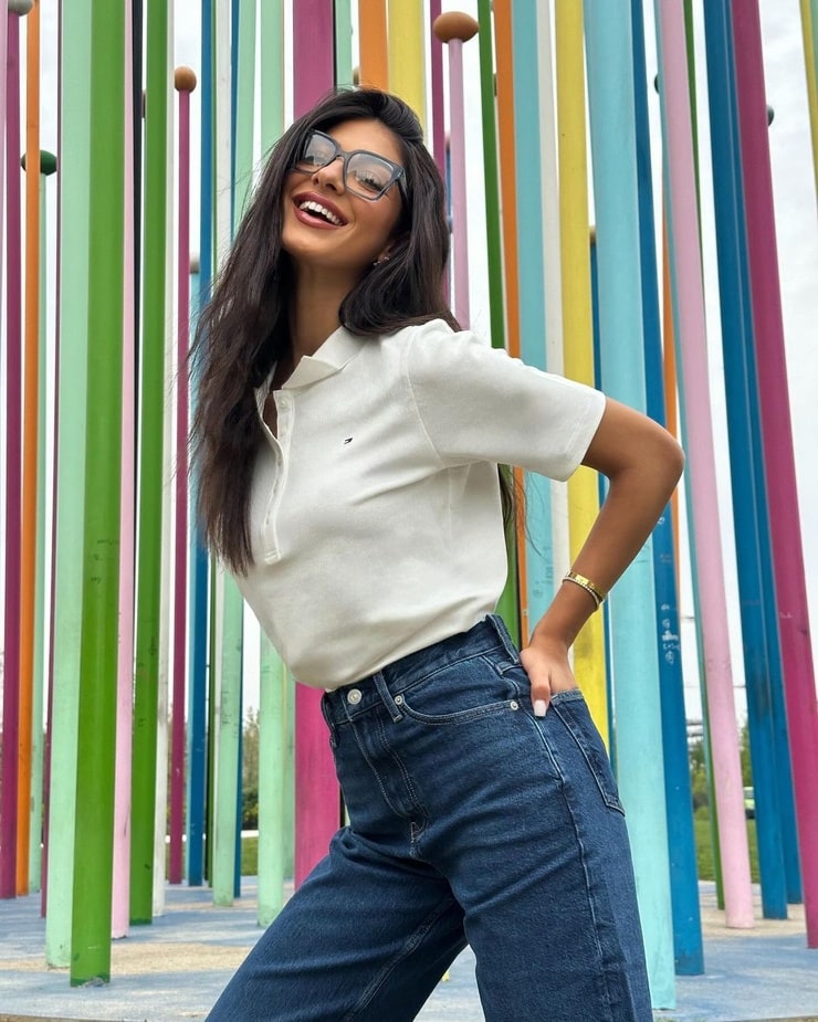 Picture of Elisa Maino