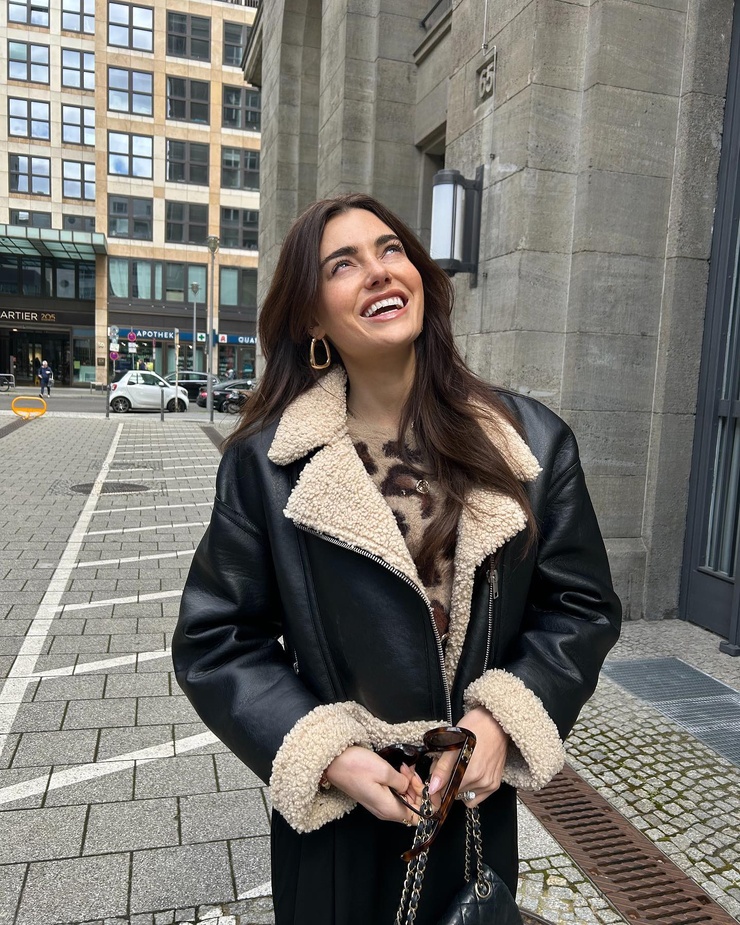 Picture of Celine Bethmann