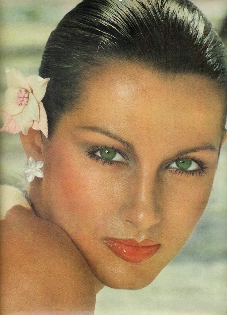 Picture of Veronica Hamel