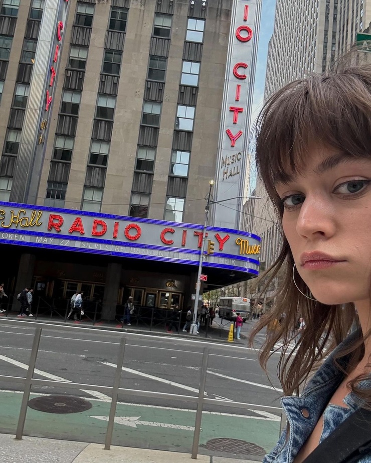 Picture of Ella Ballentine