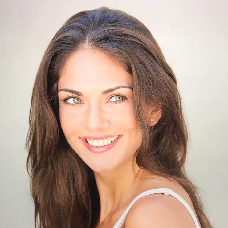 Lorena Bernal picture