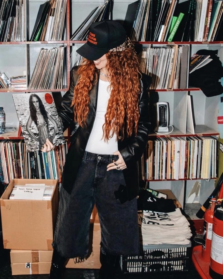 Picture of Jess Glynne