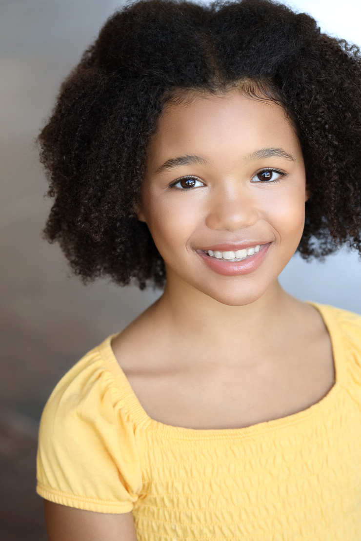 Bella Blanding Image