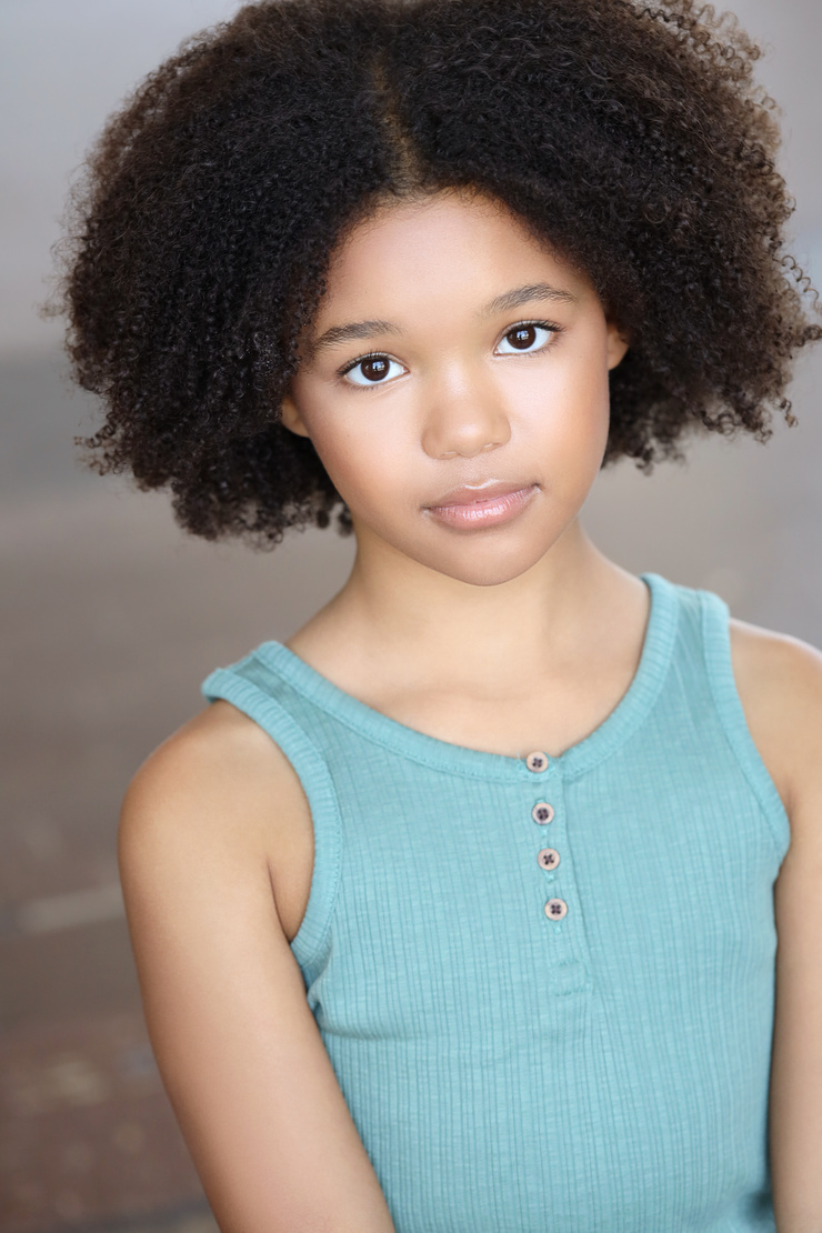 Image of Bella Blanding