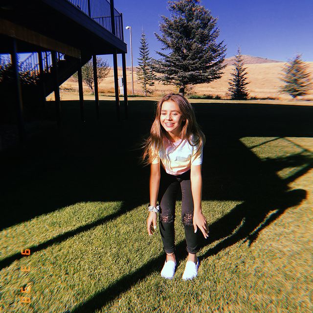 Picture of Avia Colette Butler