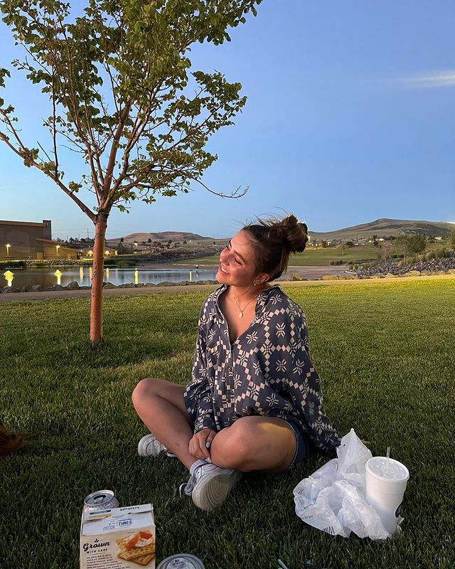 Image of Avia Colette Butler