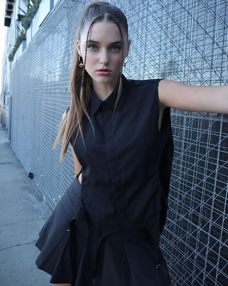 Savannah Clarke