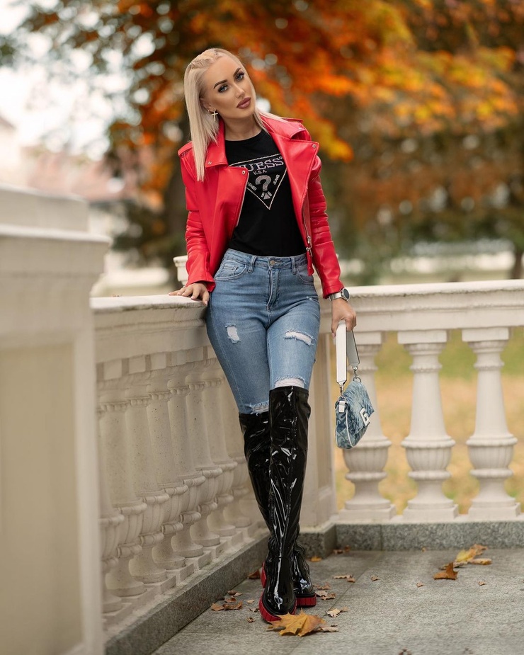 Picture of Adrianna Strzalka