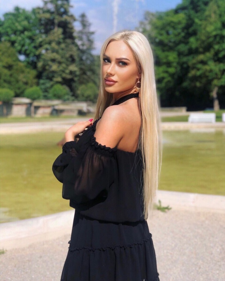 Picture of Adrianna Strzalka