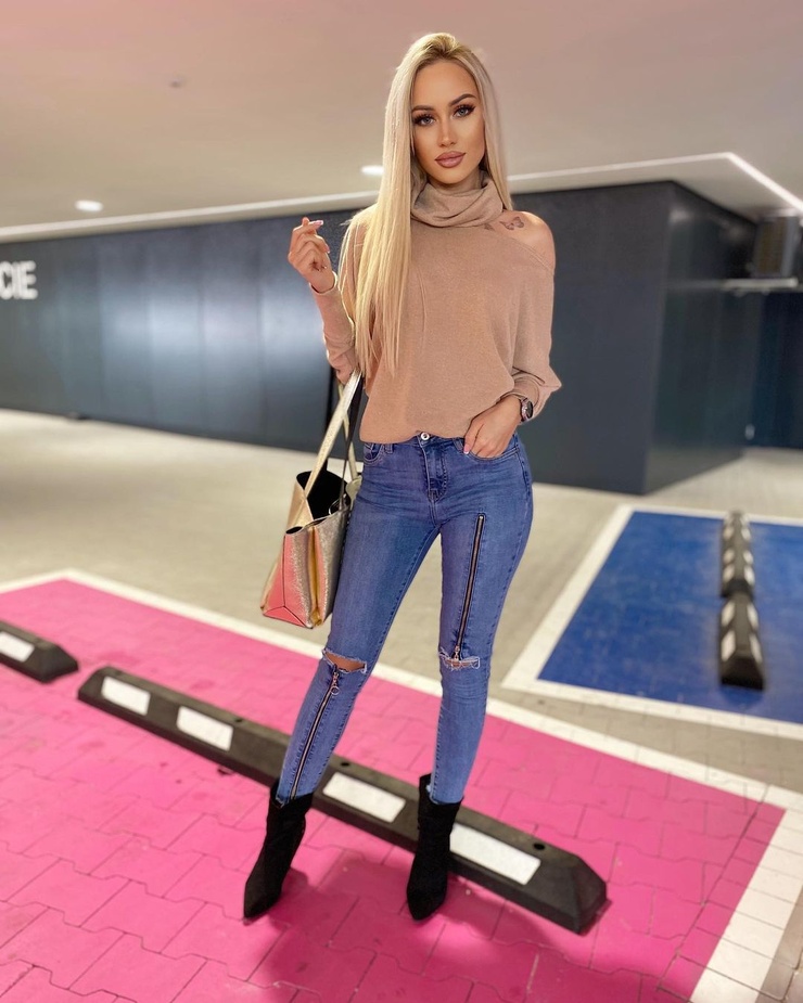 Picture of Adrianna Strzalka