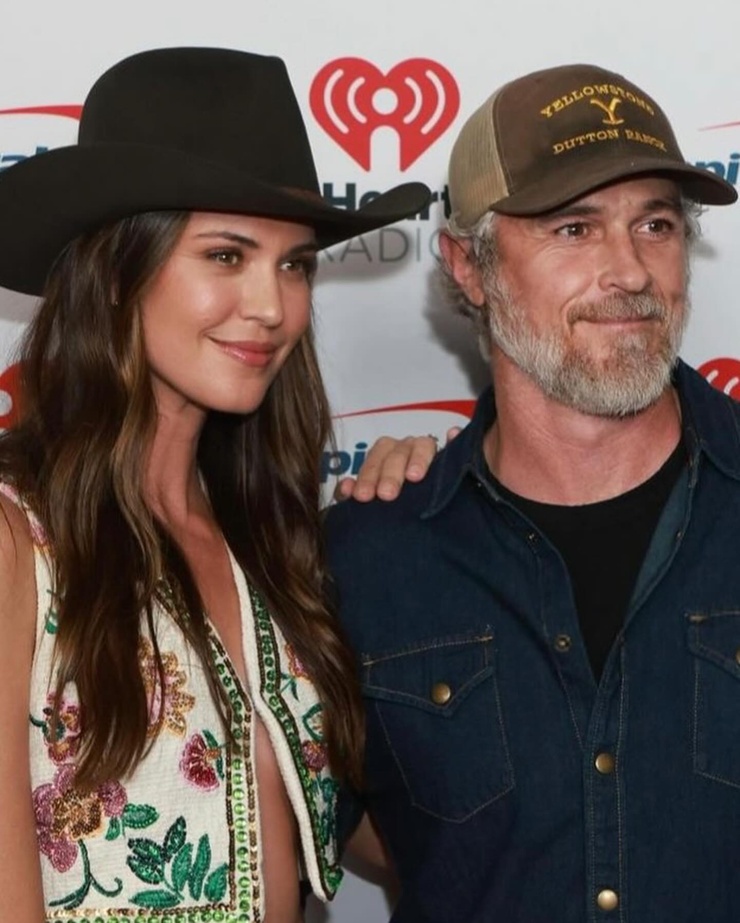 Odette Annable picture