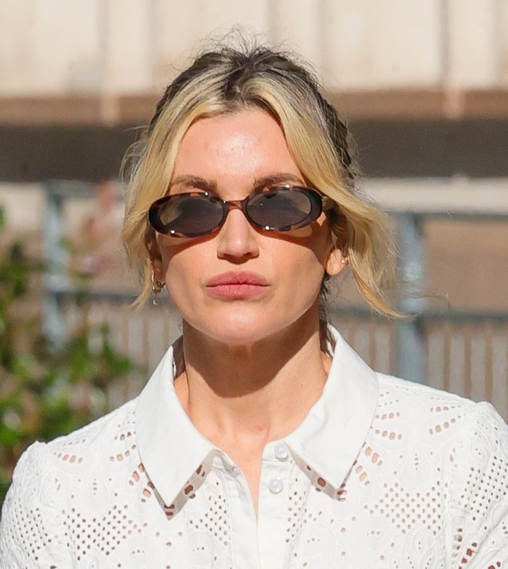 Picture of Ashley Roberts