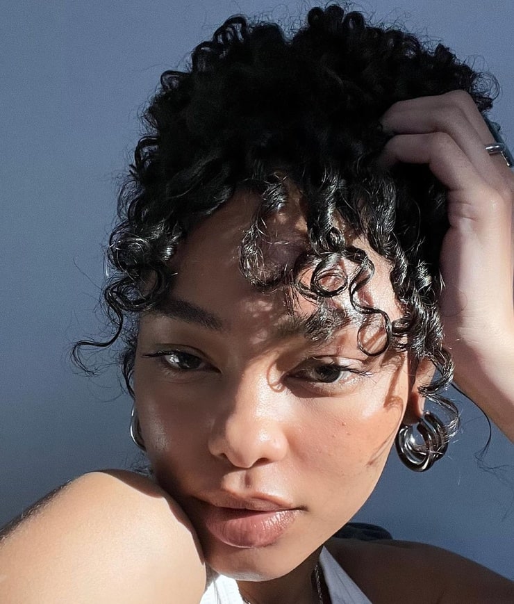 Picture of Adrienne Beal