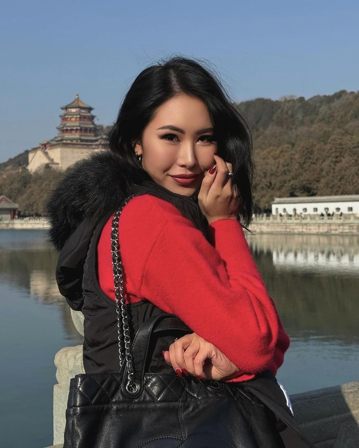 Charlotte Lucille Chia image