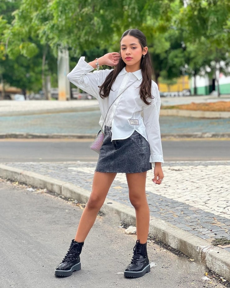 Malu Frota image